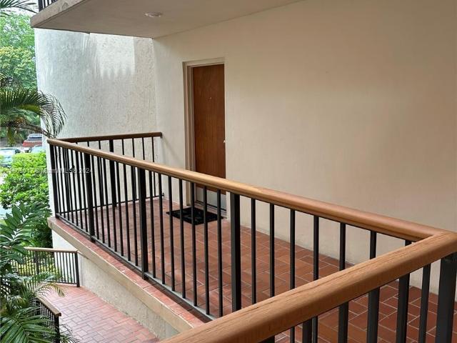 house with 2 bedroom, Key Biscayne FL FL DS102588509