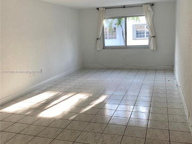 house with 2 bedroom, Key Biscayne FL FL DS102659765