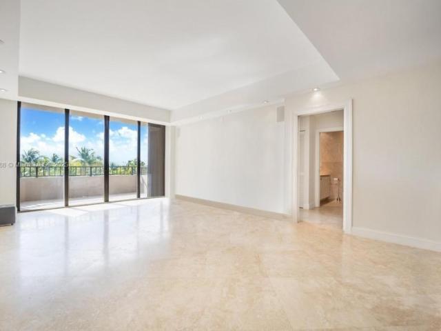 house with 2 bedroom, Key Biscayne Fl FL DS102395987