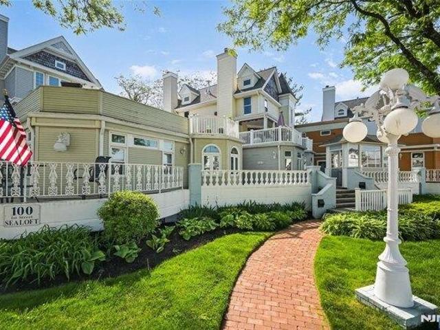 house with 2 bedroom, Keyport NJ DS102565446