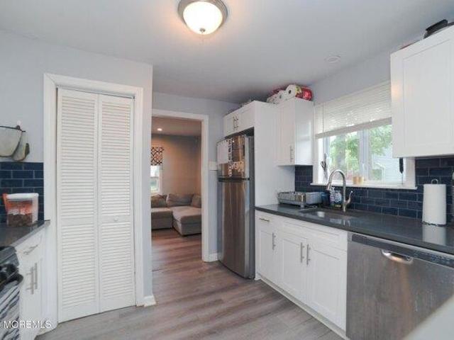 house with 2 bedroom, Keyport NJ ES105159070