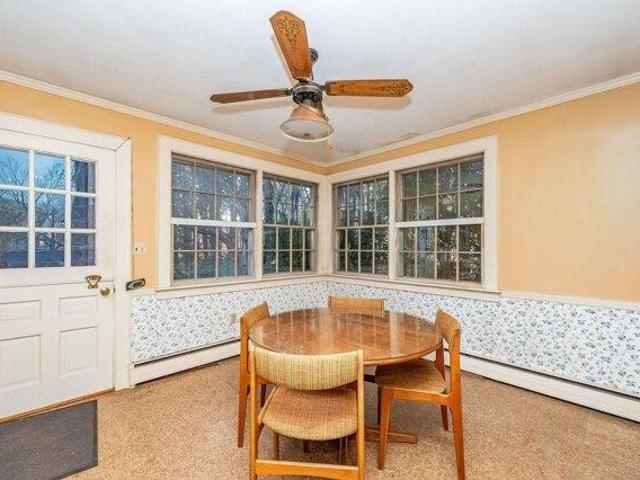 house with 2 bedroom, Kingston NH ES105204140