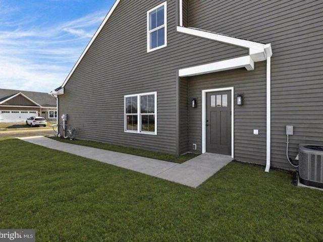 house with 2 bedroom, Lancaster PA ES104901646