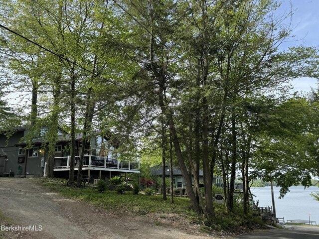 house with 2 bedroom, Lanesborough MA DS104008781