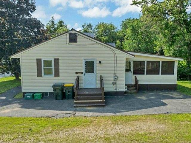 house with 2 bedroom, Laconia NH DS104151016