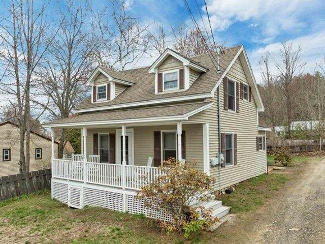 house with 2 bedroom, Laconia NH DS103249593