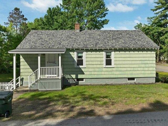 house with 2 bedroom, Laconia NH DS103431157