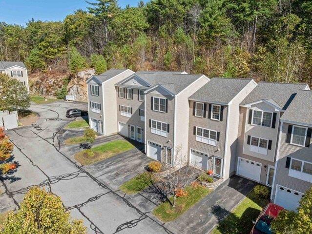 house with 2 bedroom, Laconia NH ES104114747