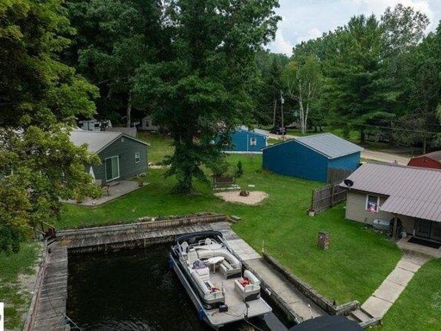 house with 2 bedroom, Lake MI DS88431238