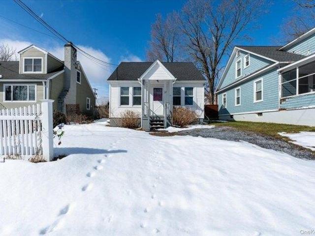 house with 2 bedroom, Lake Peekskill NY DLS102280270