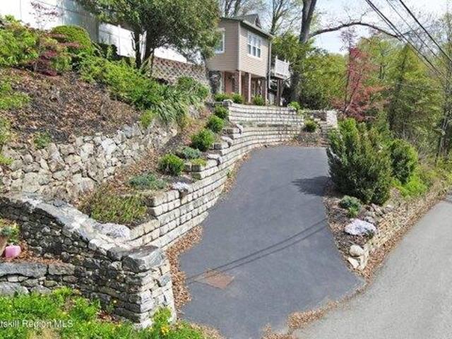 house with 2 bedroom, Lake Peekskill NY DLS102281383
