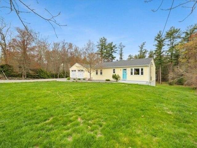 house with 2 bedroom, Lakeville MA DS102475510