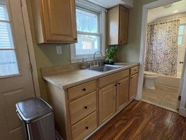 house with 2 bedroom, Laurence Harbor NJ ES105172201