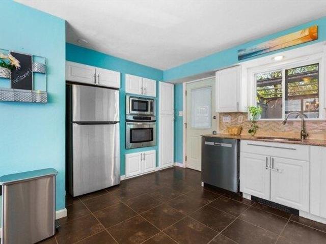 house with 2 bedroom, Lawrence MA ES103886975