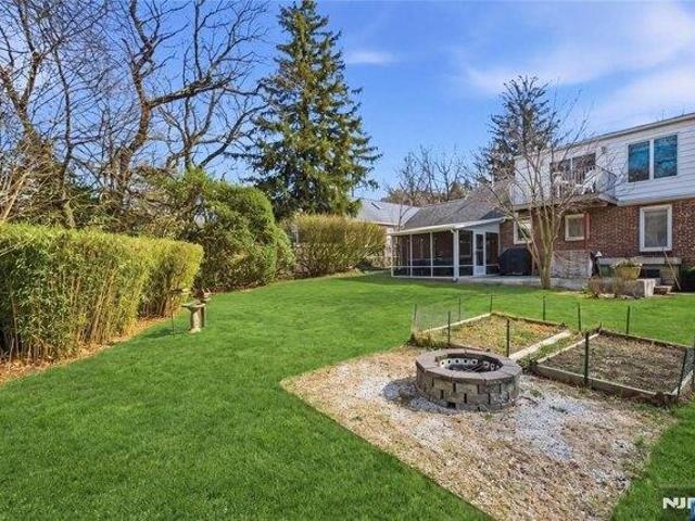 house with 2 bedroom, Leonia NJ DS102030169