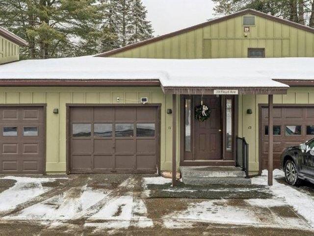 house with 2 bedroom, Lebanon NH DLS102156788