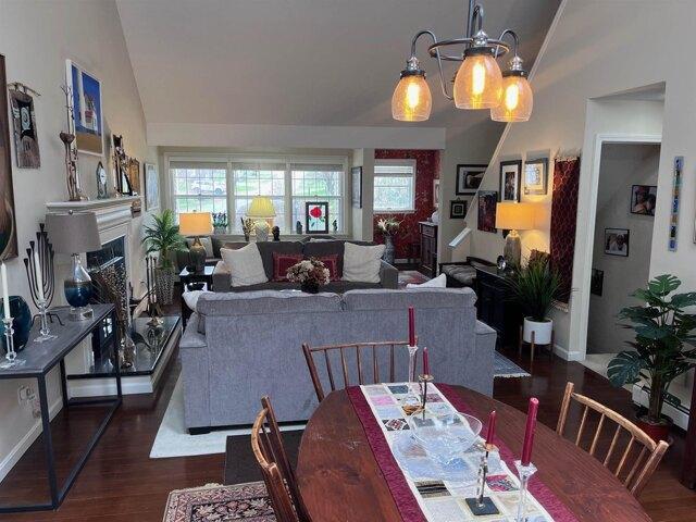 house with 2 bedroom, Lebanon NH ES103887740