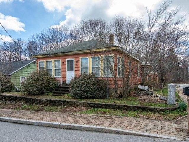 house with 2 bedroom, Lewiston ME DS102443179