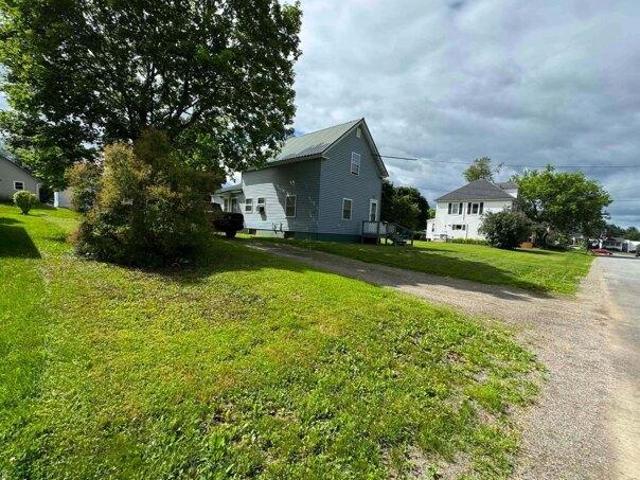 house with 2 bedroom, Lincoln ME DS103666239