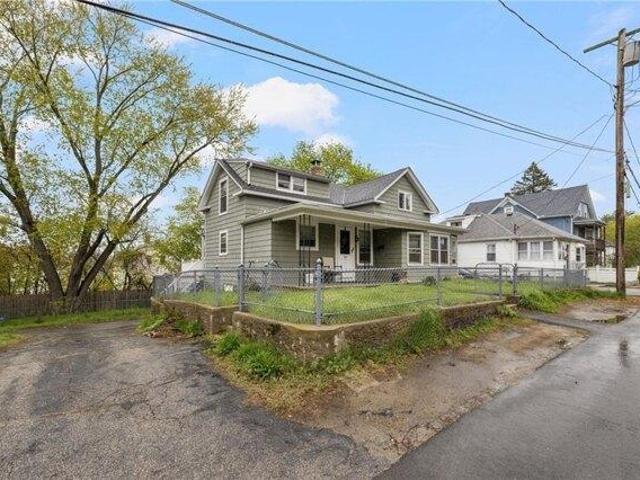 house with 2 bedroom, Lincoln RI DLS102218600