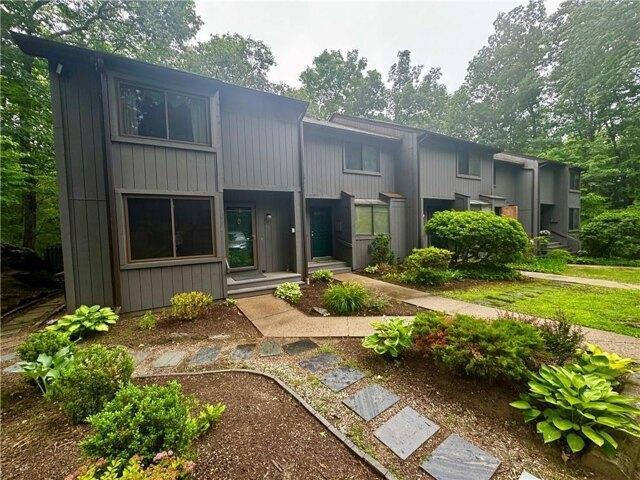 house with 2 bedroom, Lincoln RI ES104232510