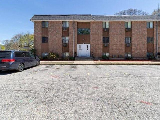 house with 2 bedroom, Lincoln RI ES103250878