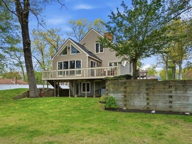 house with 2 bedroom, Littleton MA DLS102412051