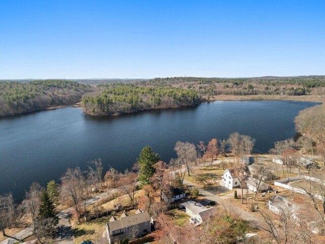 house with 2 bedroom, Littleton MA DS102446409