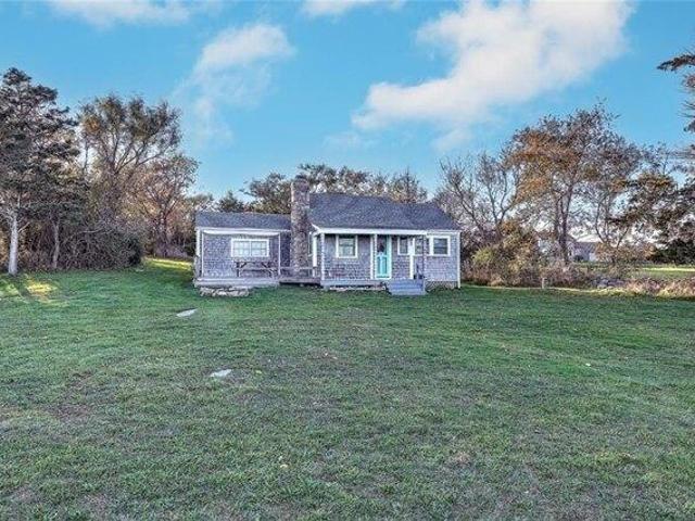 house with 2 bedroom, Little Compton RI DS103807827