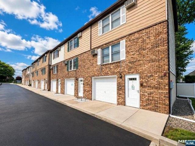 house with 2 bedroom, Little Ferry NJ DLS102584161