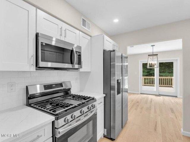 house with 2 bedroom, Little Silver NJ ES104649773