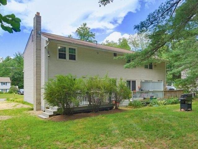 house with 2 bedroom, Litchfield NH ES105113882