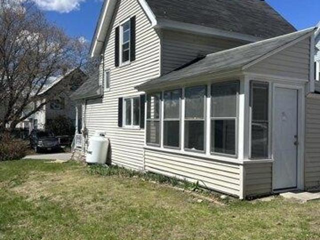 house with 2 bedroom, Livermore Falls ME DLS102560573