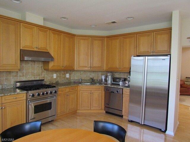 house with 2 bedroom, Livingston NJ DS104151367