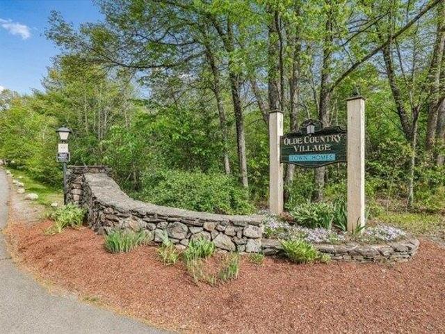 house with 2 bedroom, Londonderry NH DLS102709239