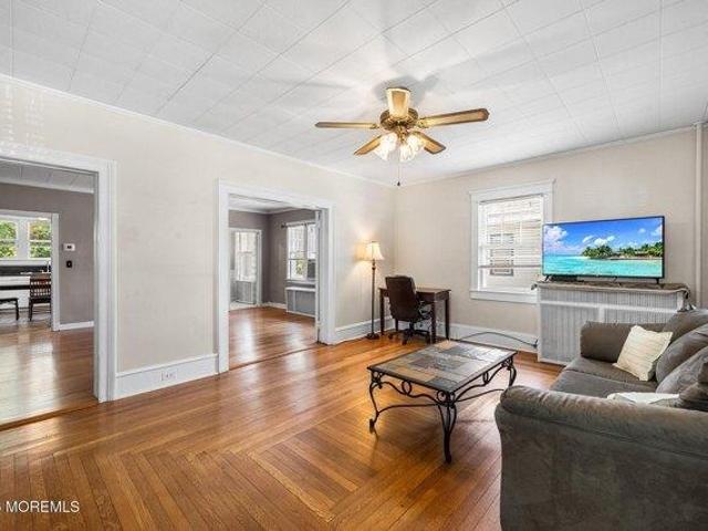 house with 2 bedroom, Long Branch NJ DS104408754