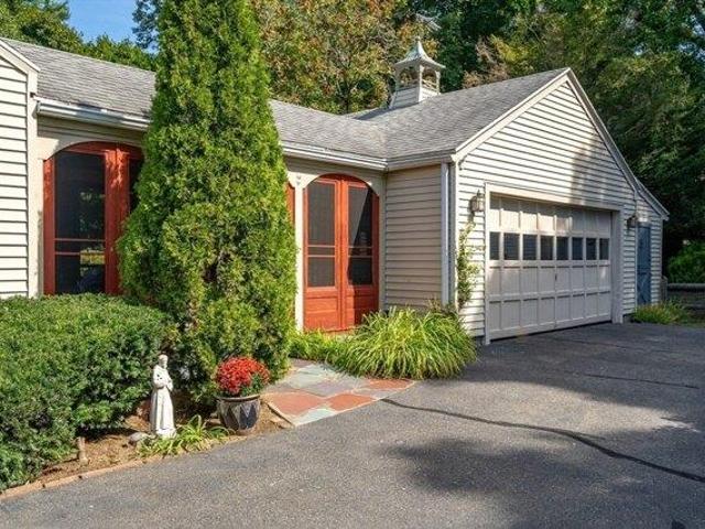 house with 2 bedroom, Longmeadow MA ES104266551
