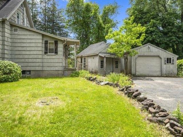house with 2 bedroom, Longmeadow MA ES104851333