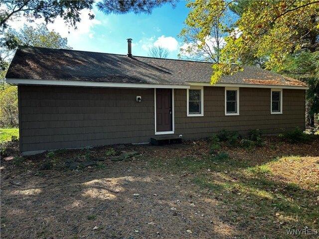 house with 2 bedroom, Lockport NY ES103604888
