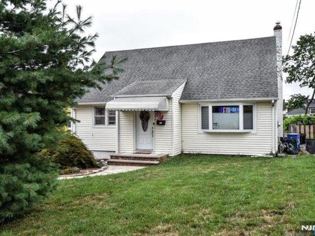 house with 2 bedroom, Lodi NJ ES105125188