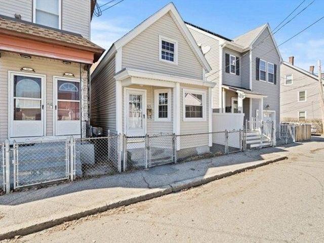 house with 2 bedroom, Lowell MA DLS102670932
