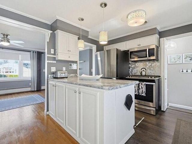 house with 2 bedroom, Lowell MA DS102344710