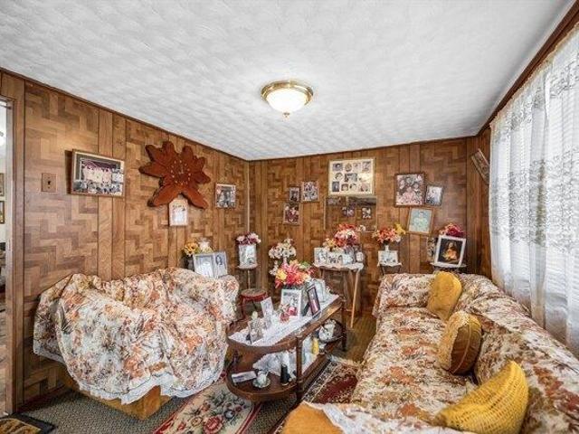 house with 2 bedroom, Lowell MA DS102372064