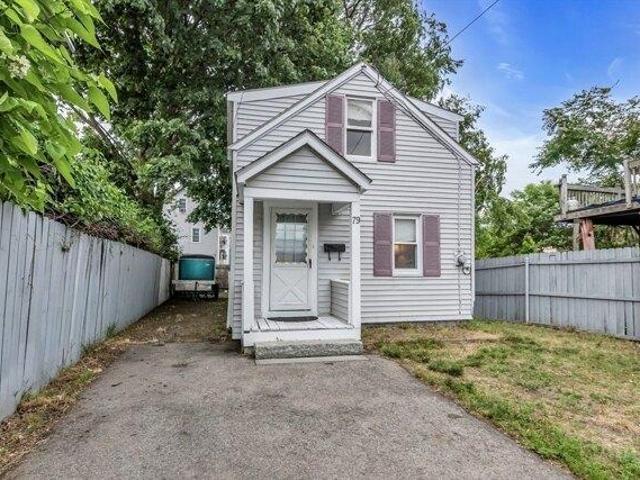 house with 2 bedroom, Lowell MA ES104480524