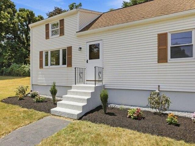 house with 2 bedroom, Lowell MA ES105060003