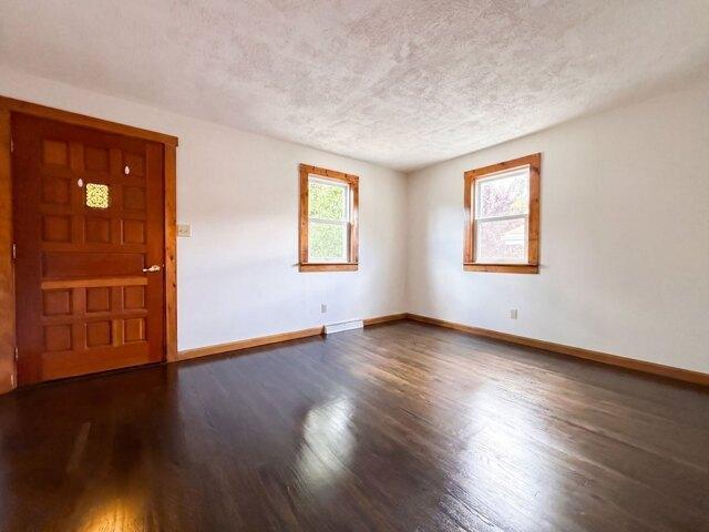 house with 2 bedroom, Lowell MA ES105364554