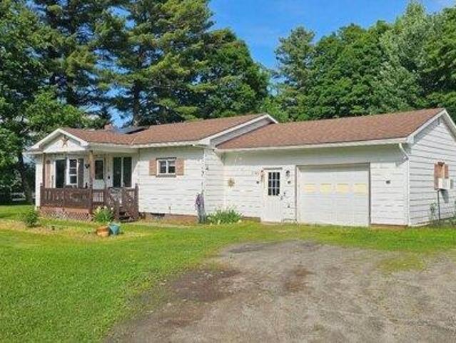 house with 2 bedroom, Lowell VT ES103437463