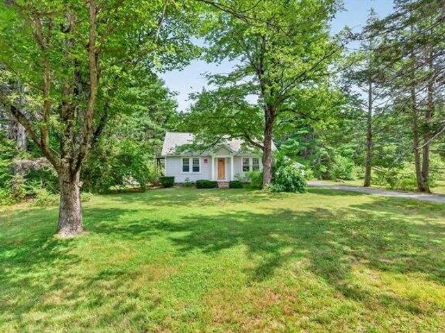 house with 2 bedroom, Lunenburg MA ES105040751