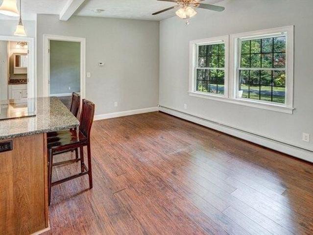 house with 2 bedroom, Lunenburg MA ES105141376