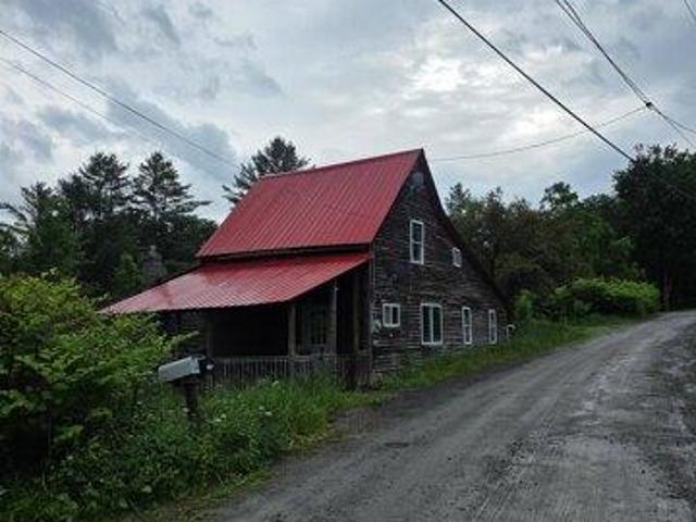 house with 2 bedroom, Lunenburg VT DS103928100